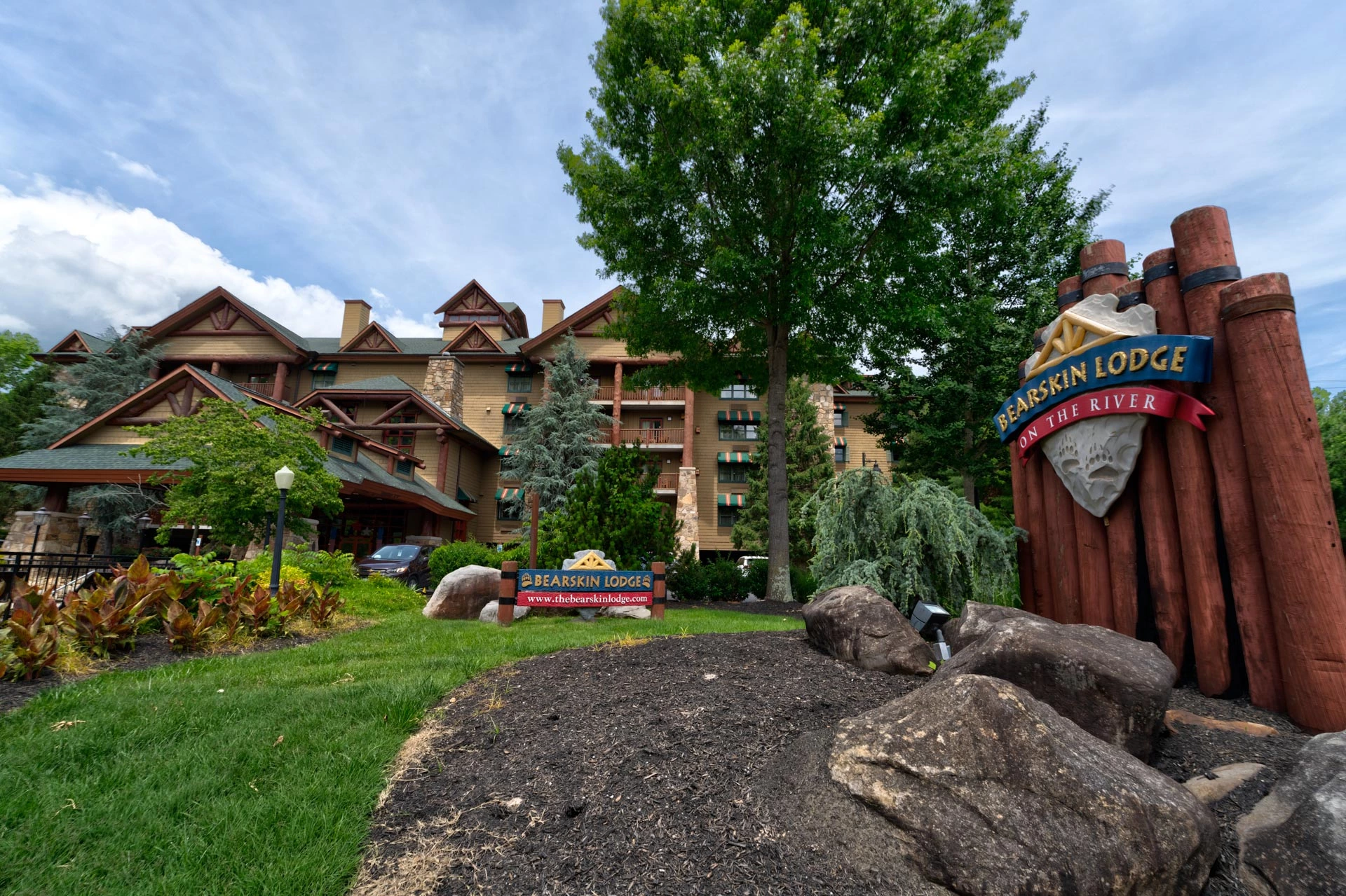 Amenities at the Bearskin Lodge Hotel in Gatlinburg TN